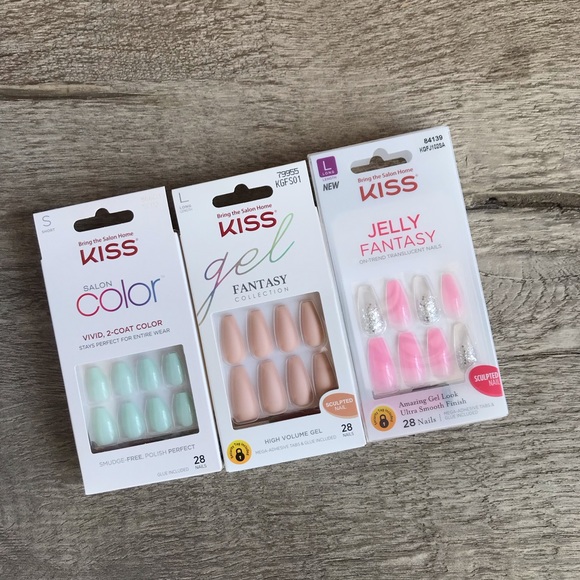 Makeup | Kiss Nails Set | Poshmark